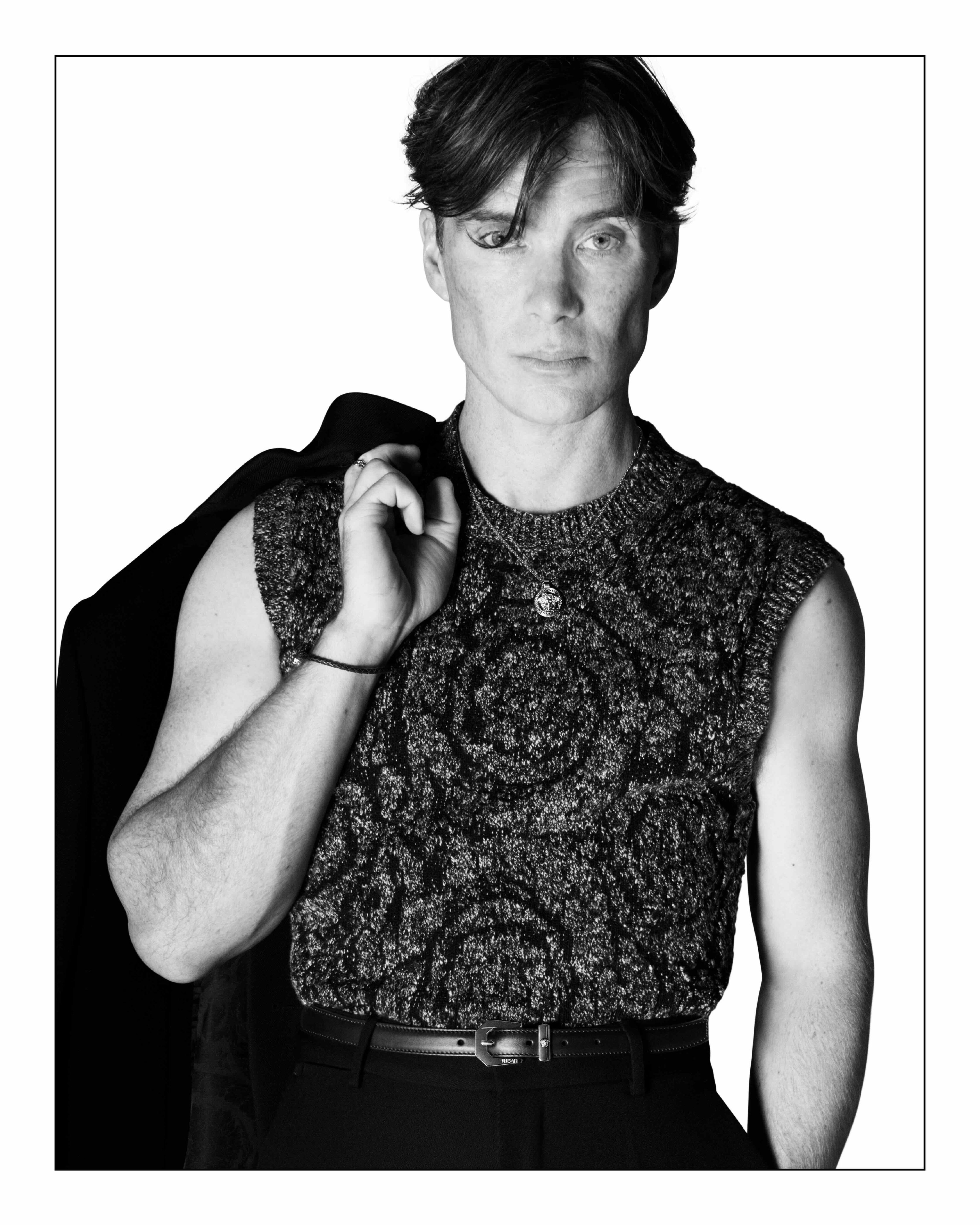 Anne Hathaway & Cillian Murphy Star In Versace Icons Campaign